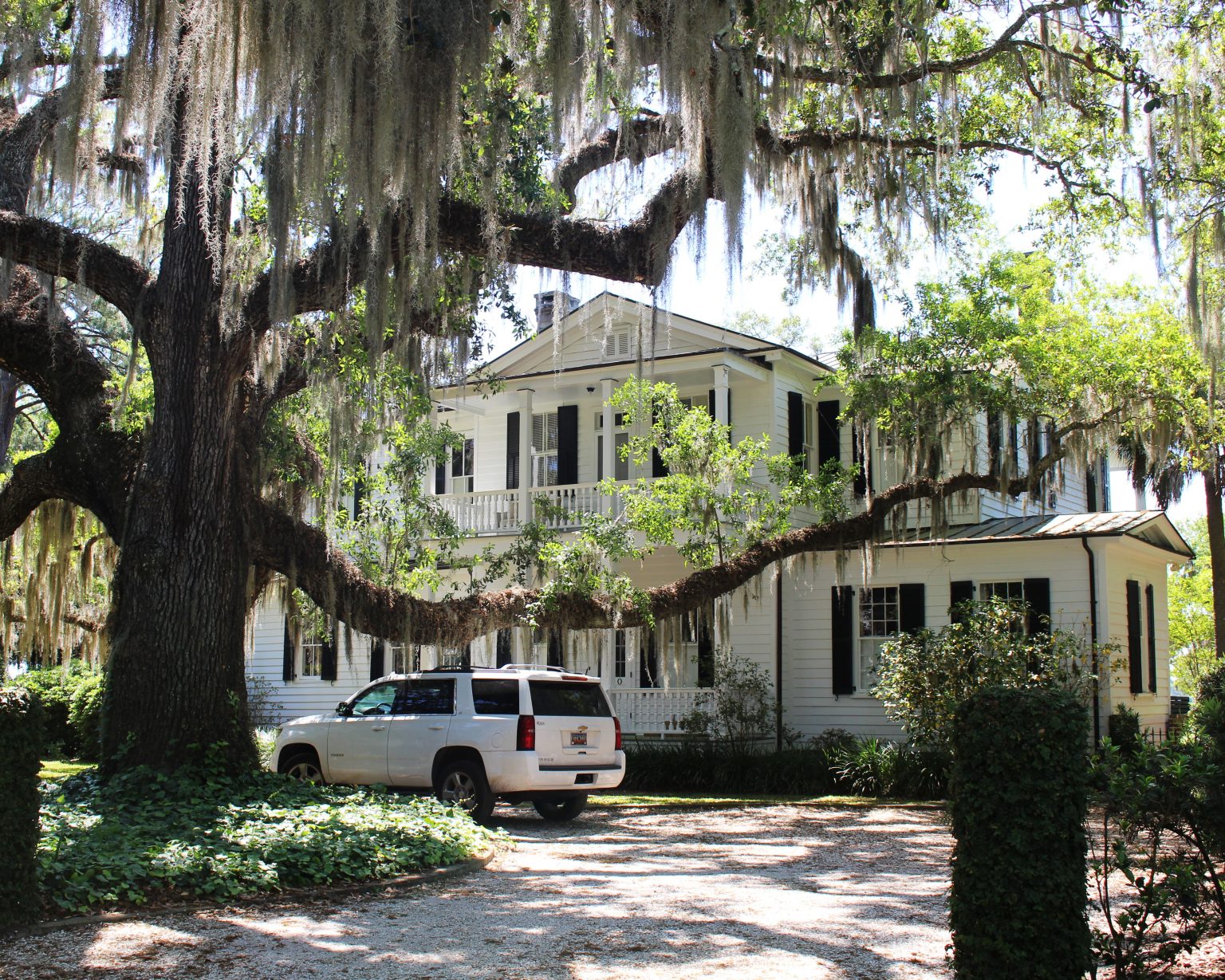 Take a Walk Through the Beaufort Historic District - South Carolina ...